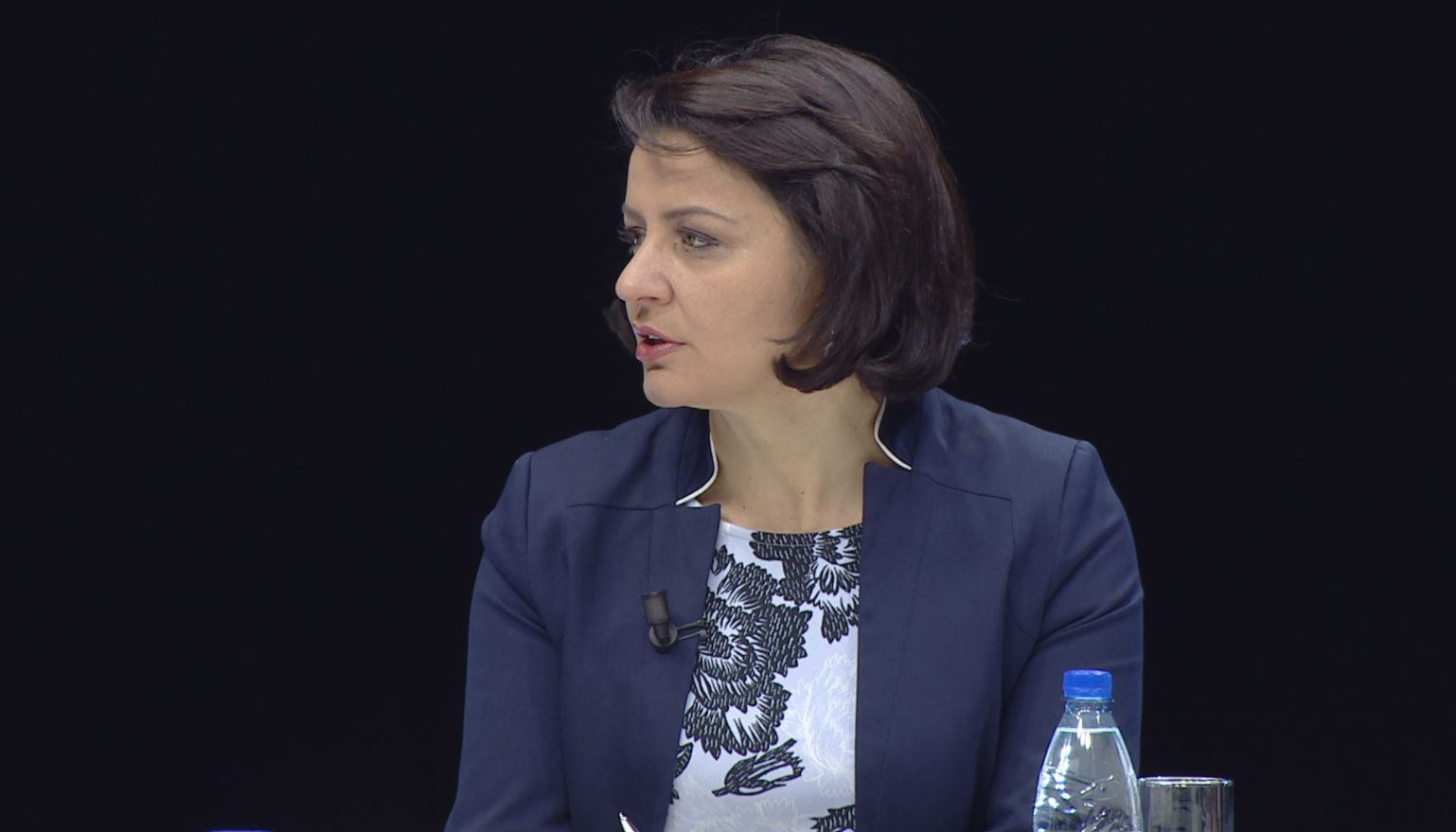 Edlira Gjoni: Paradokse shqiptare! - Albspirit Edlira Gjoni: Paradokse shqiptare! - Albspirit